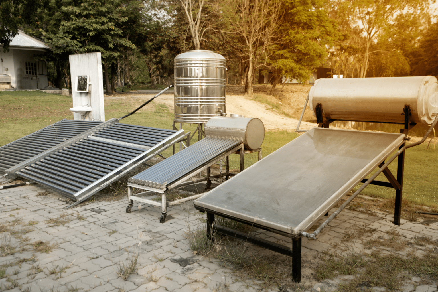 How does solar hot water work? - Easy Solar